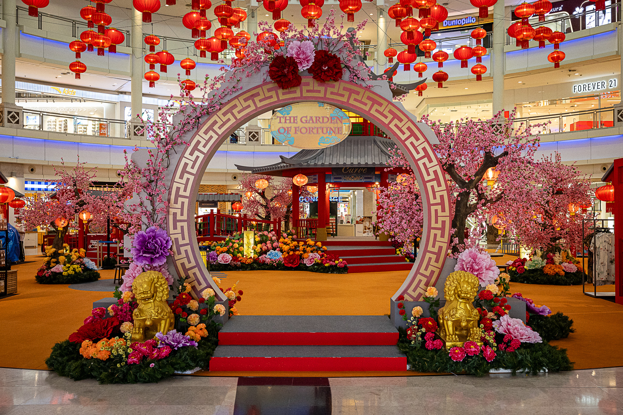 CELEBRATE PROSPERITY AND TRADITION AT THE CURVE’S ‘GARDEN OF FORTUNE ...