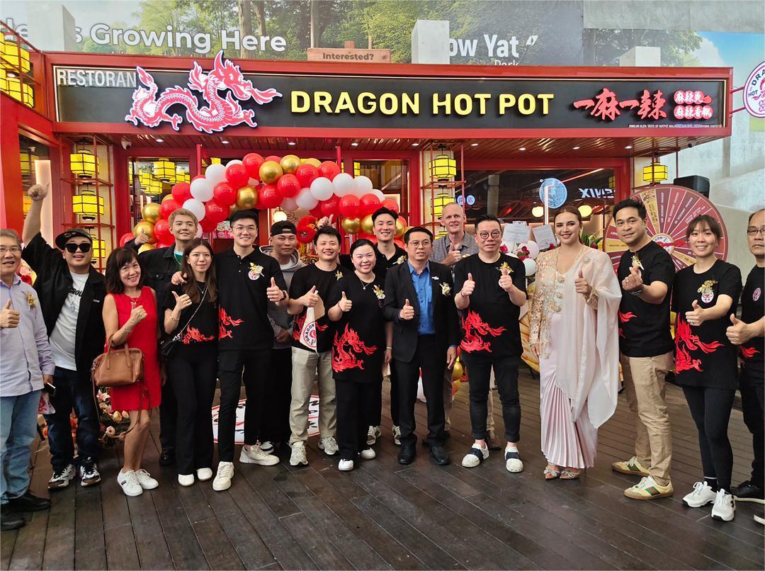 Dragon Hot Pot officially marked its Malaysian debut at Bukit Bintang’s ...